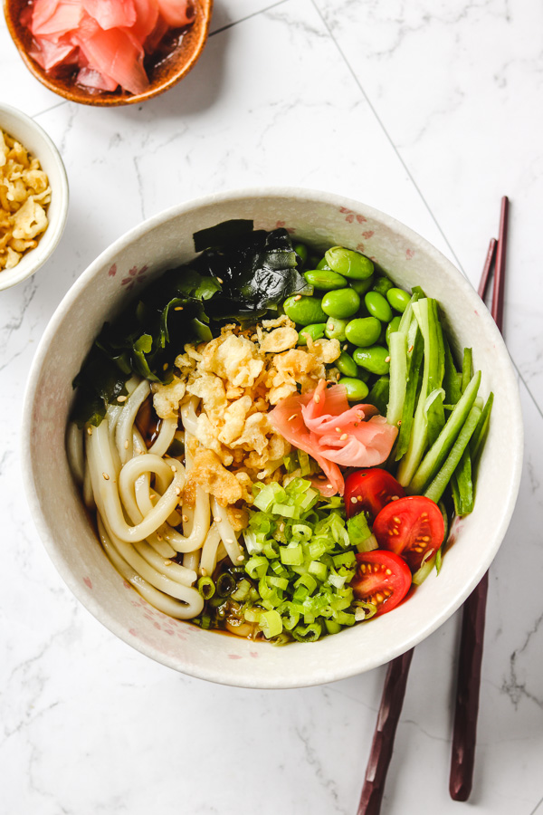 Vegan Chilled Tanuki Udon (Japanese Udon Noodles) - Okonomi Kitchen