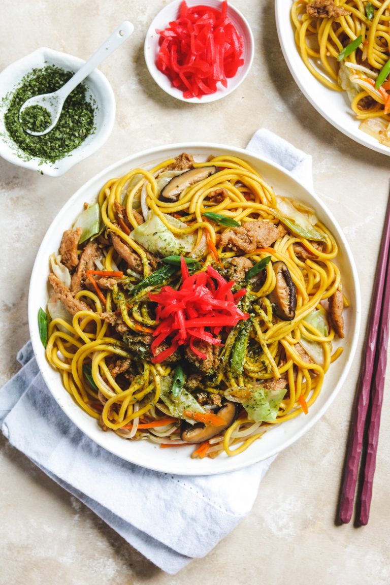 Vegan Yakisoba (Japanese Stir-Fry Noodles)- Okonomi Kitchen