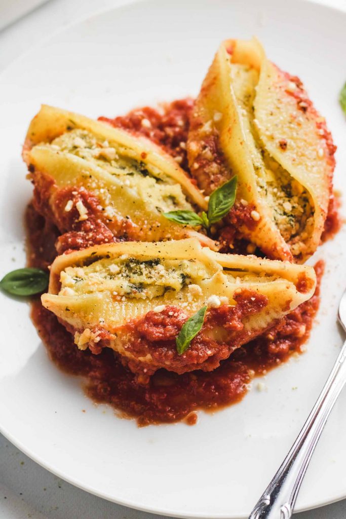 Vegan Pesto Ricotta Stuffed Shells (5-Ingredients) - Okonomi Kitchen