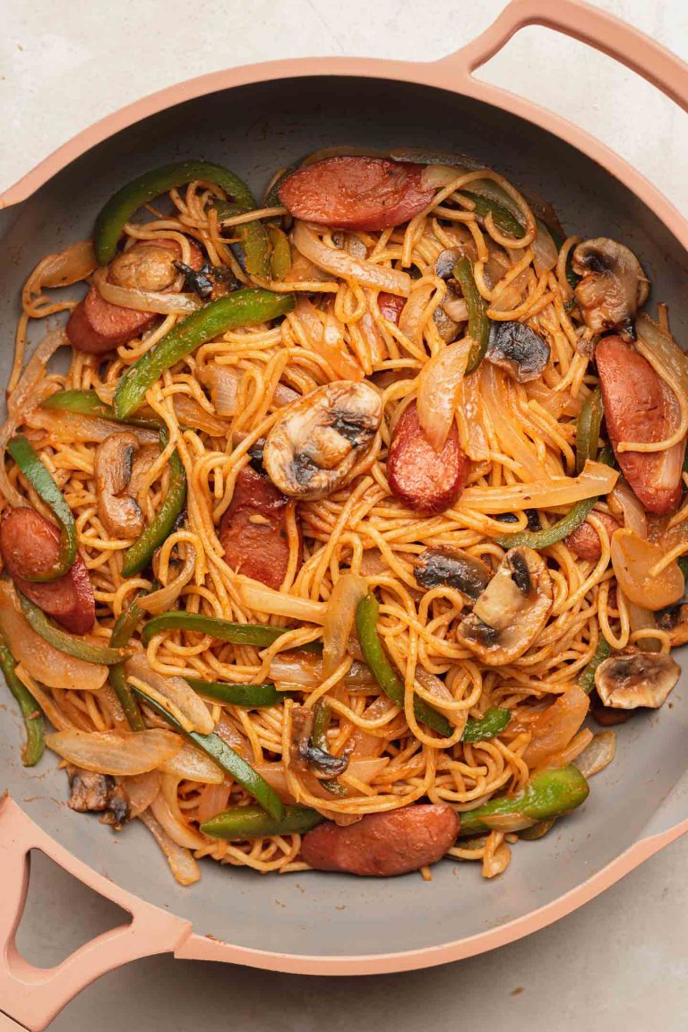 Napolitan (Japanese Ketchup Spaghetti) ナポリタン - Okonomi Kitchen